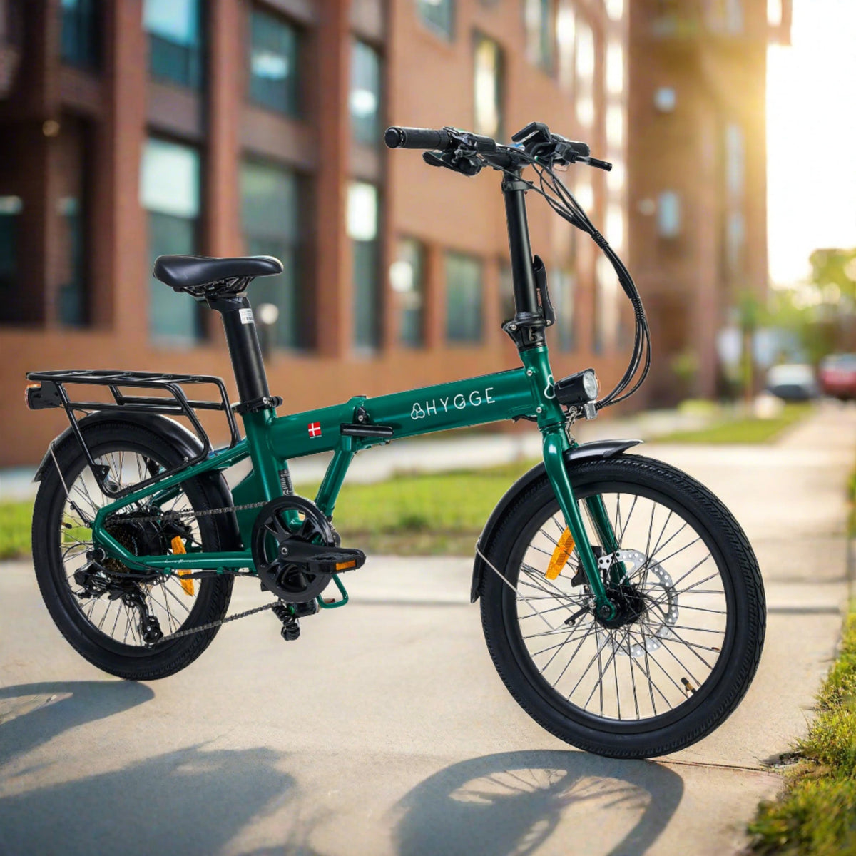 Hygge Virum | Folding Electric Bike, Racing Green — North Sports