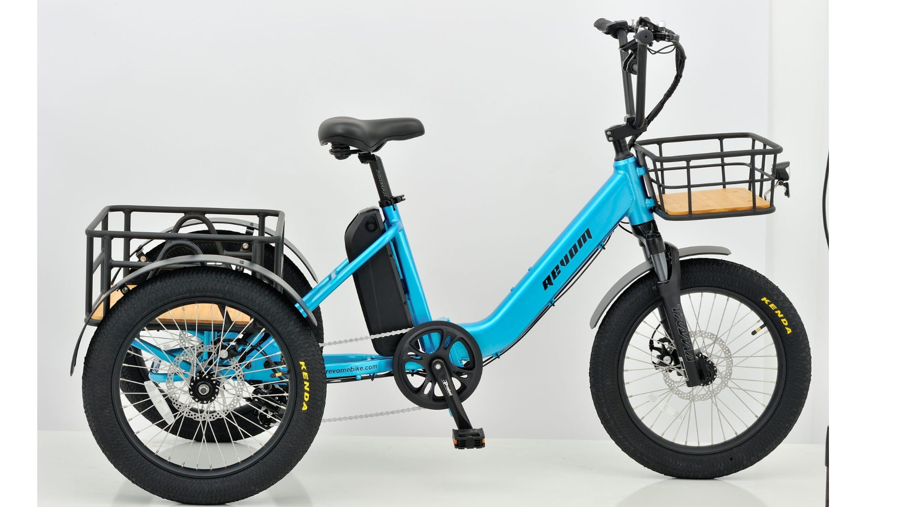 Revom T1 Fat Tyre Electric Mountain Trike - Off-Road Adventure ...